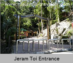 Jeram Toi Waterfalls, Jelebu, Negeri Sembilan